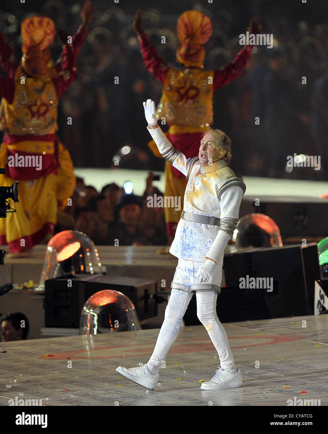Eric Idle performs at the London 2012 Olympic closing ceremony Stock ...