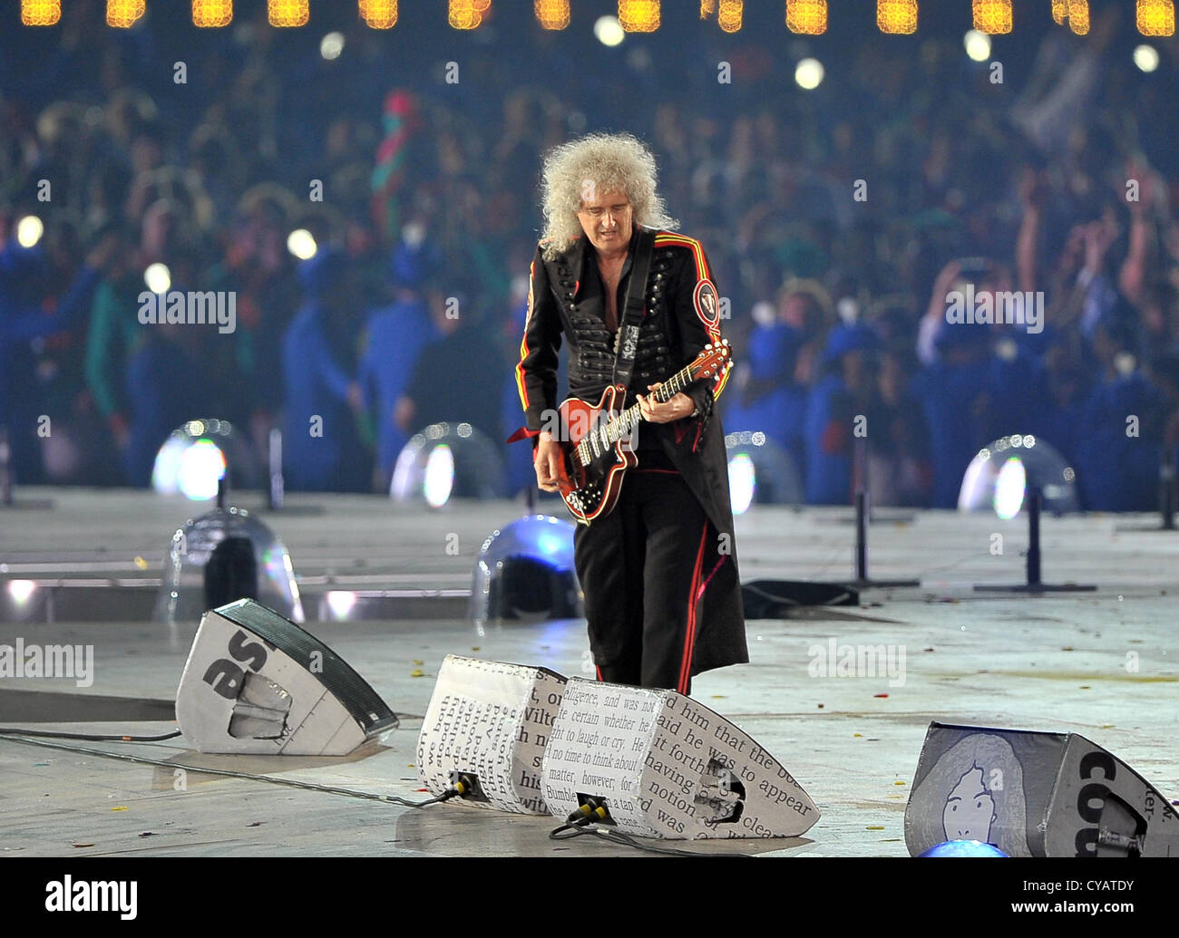 Queen olympics ceremony 2012 hi-res stock photography and images - Alamy