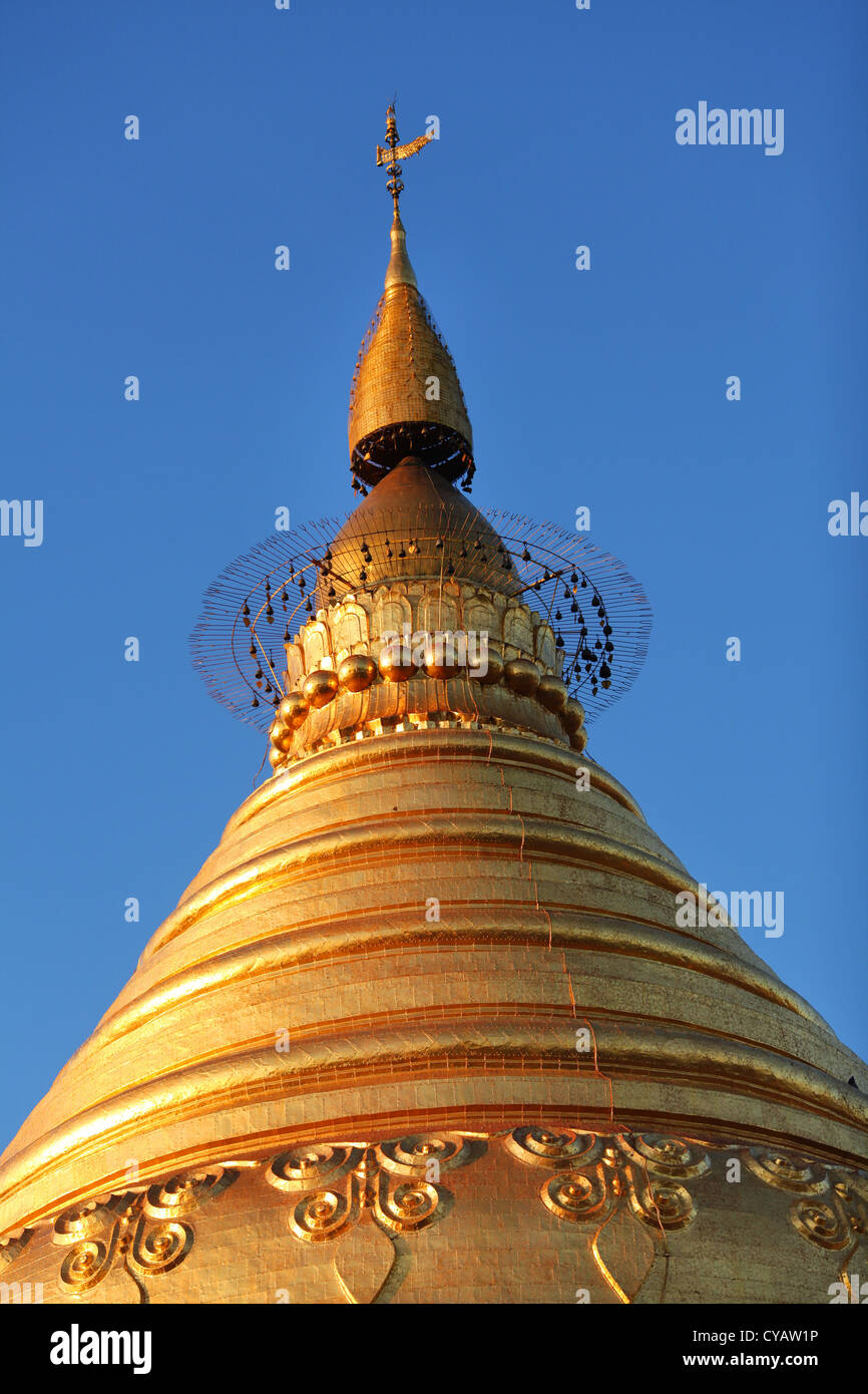 Stupa at Shwezigon pagoda, golden in sunset in Bagan, Myanmar Stock ...