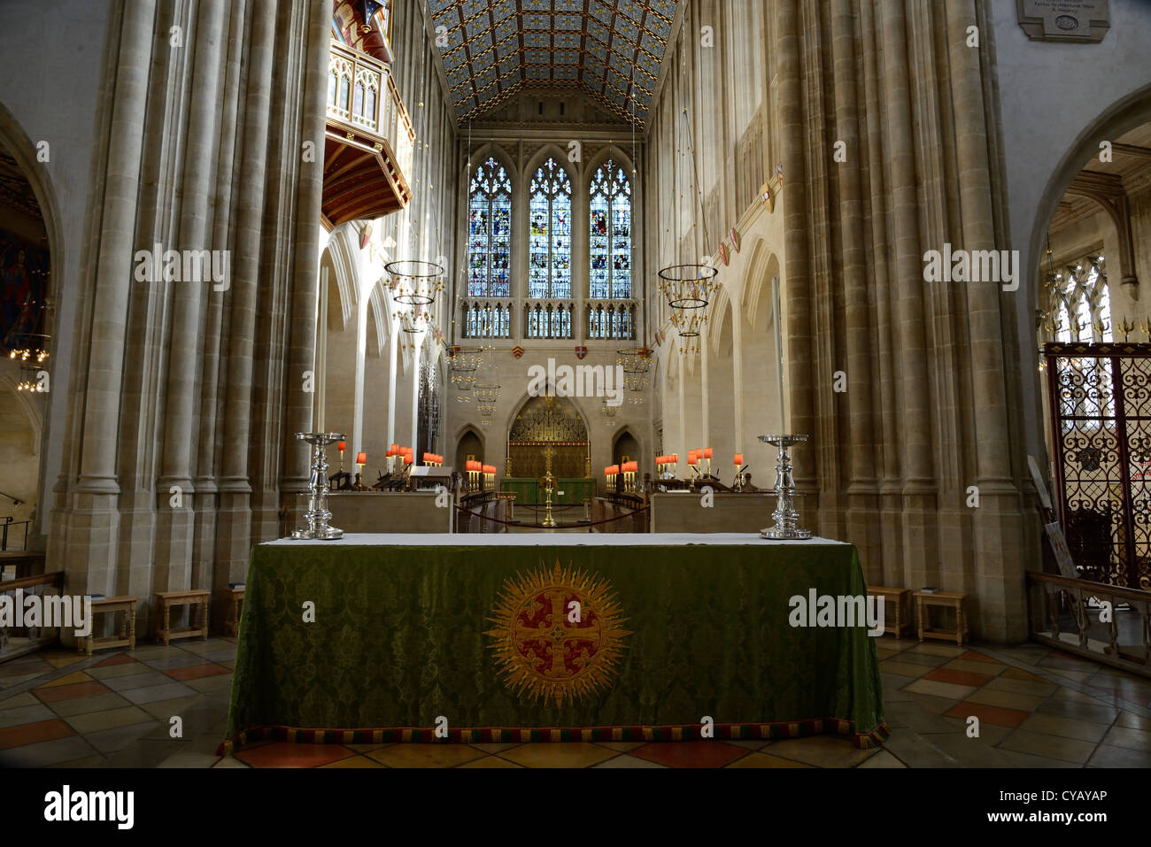 The altar in St Edmundsbury Cathedral Stock Photo - Alamy