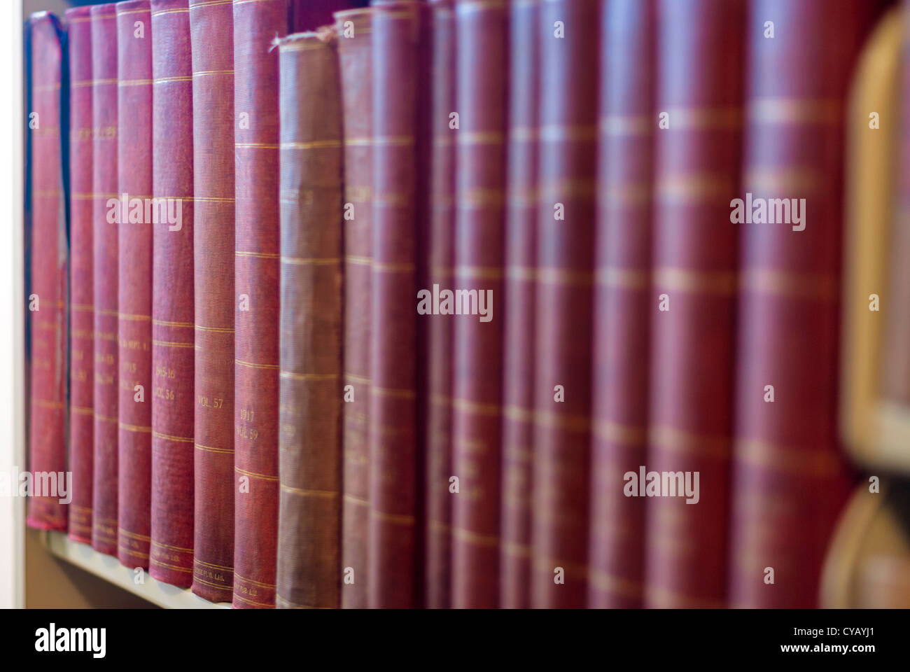 Data library hi-res stock photography and images - Alamy