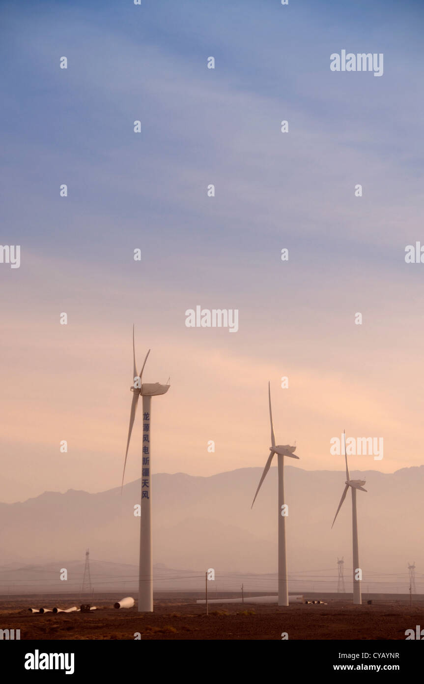 Group of windmill in the sunset hi-res stock photography and images - Alamy
