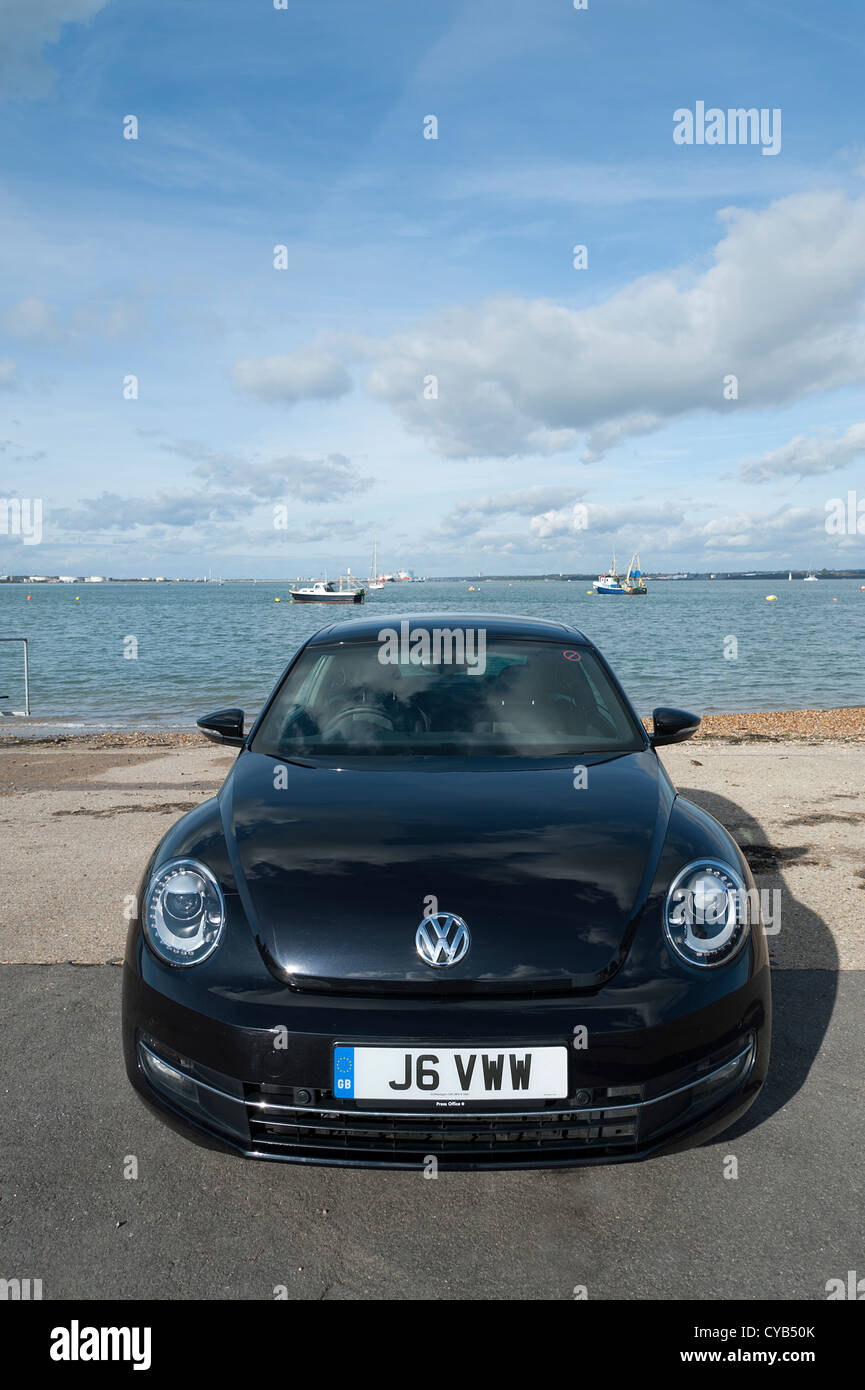 Vw beetle front hi-res stock photography and images - Alamy