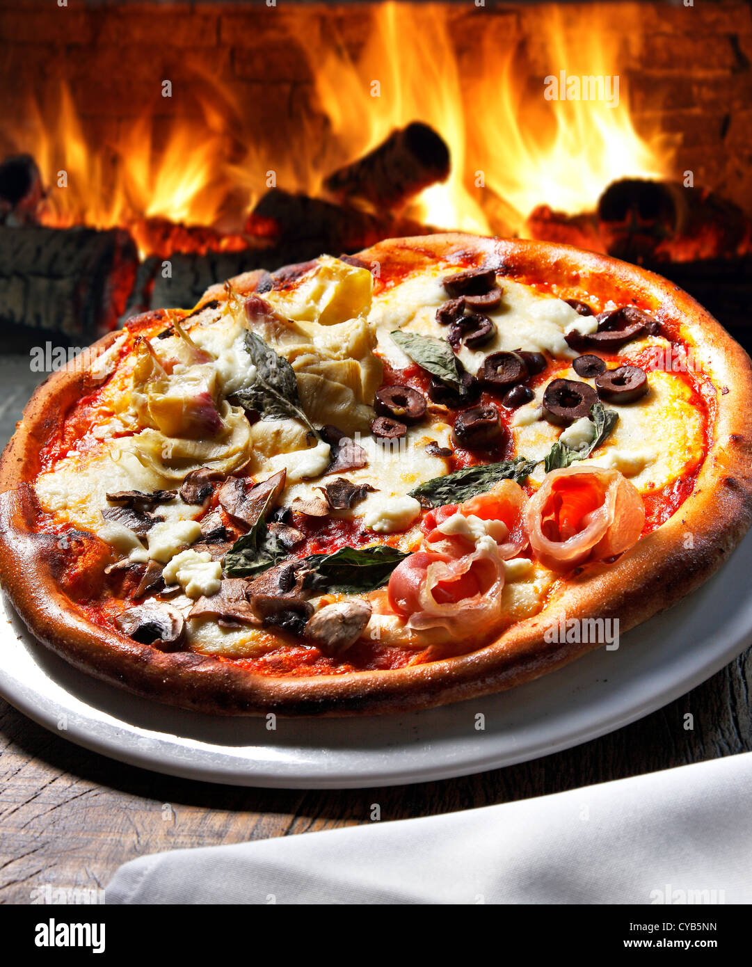 Calzone pizza open hi-res stock photography and images - Alamy