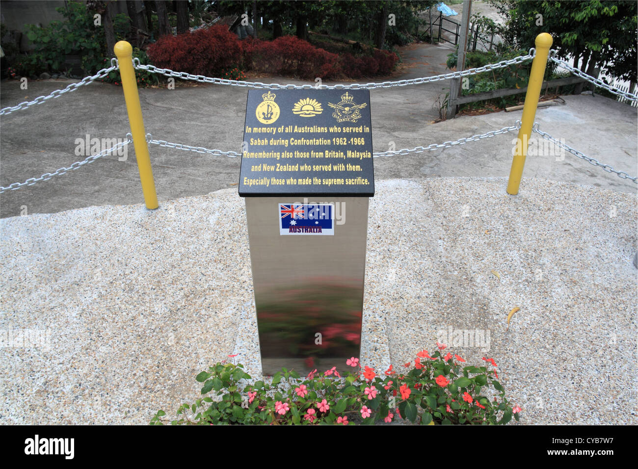 Memorial to troops who served in Borneo 1962-1966, Kundasang War ...