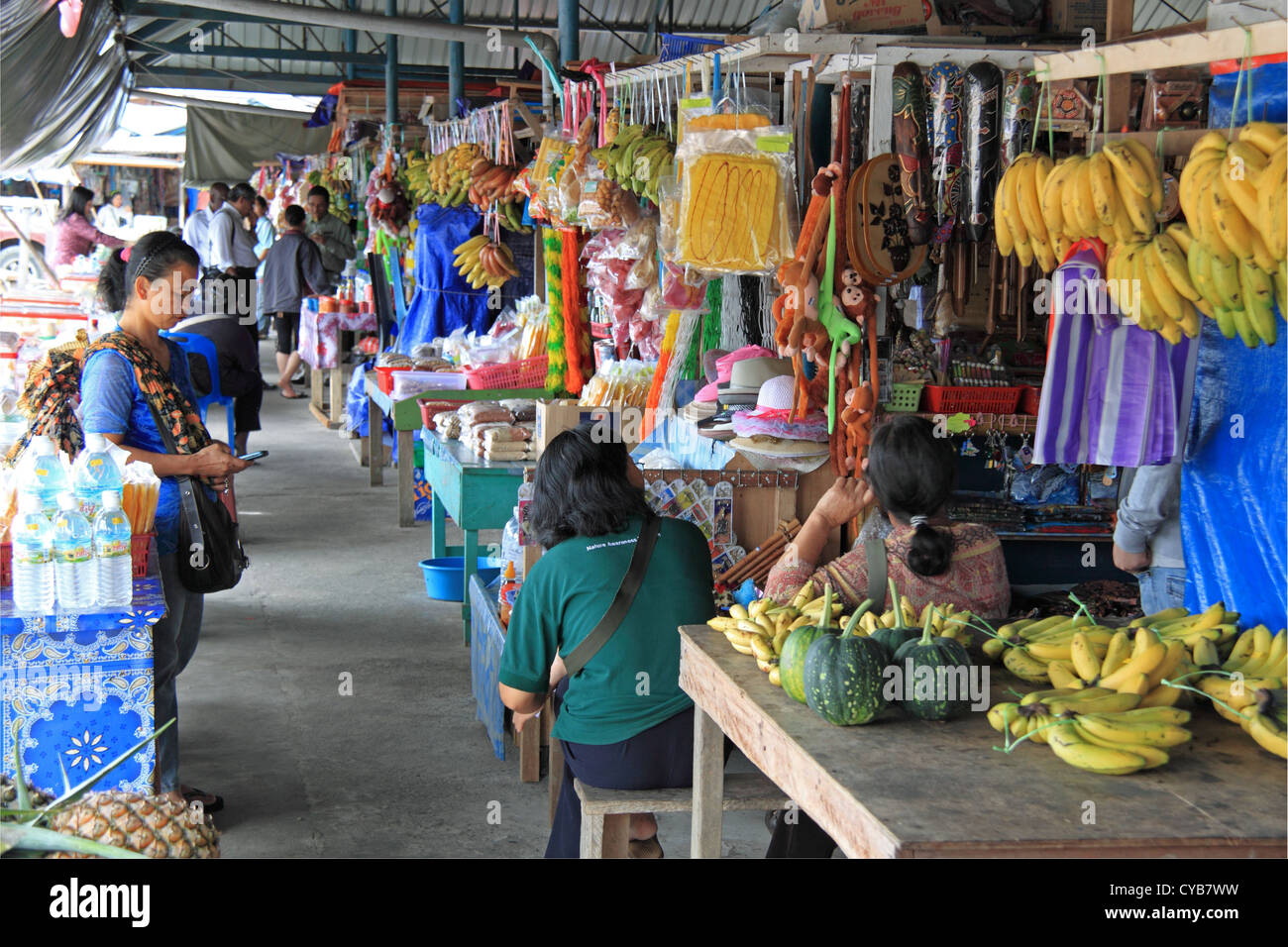 Local produce at Nabalu market, Kinabalu Park, Ranau, Sabah, Borneo ...
