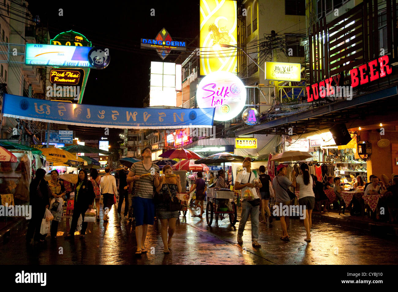 The Khao San Rd, Bangkok, Thailand Stock Photo - Alamy