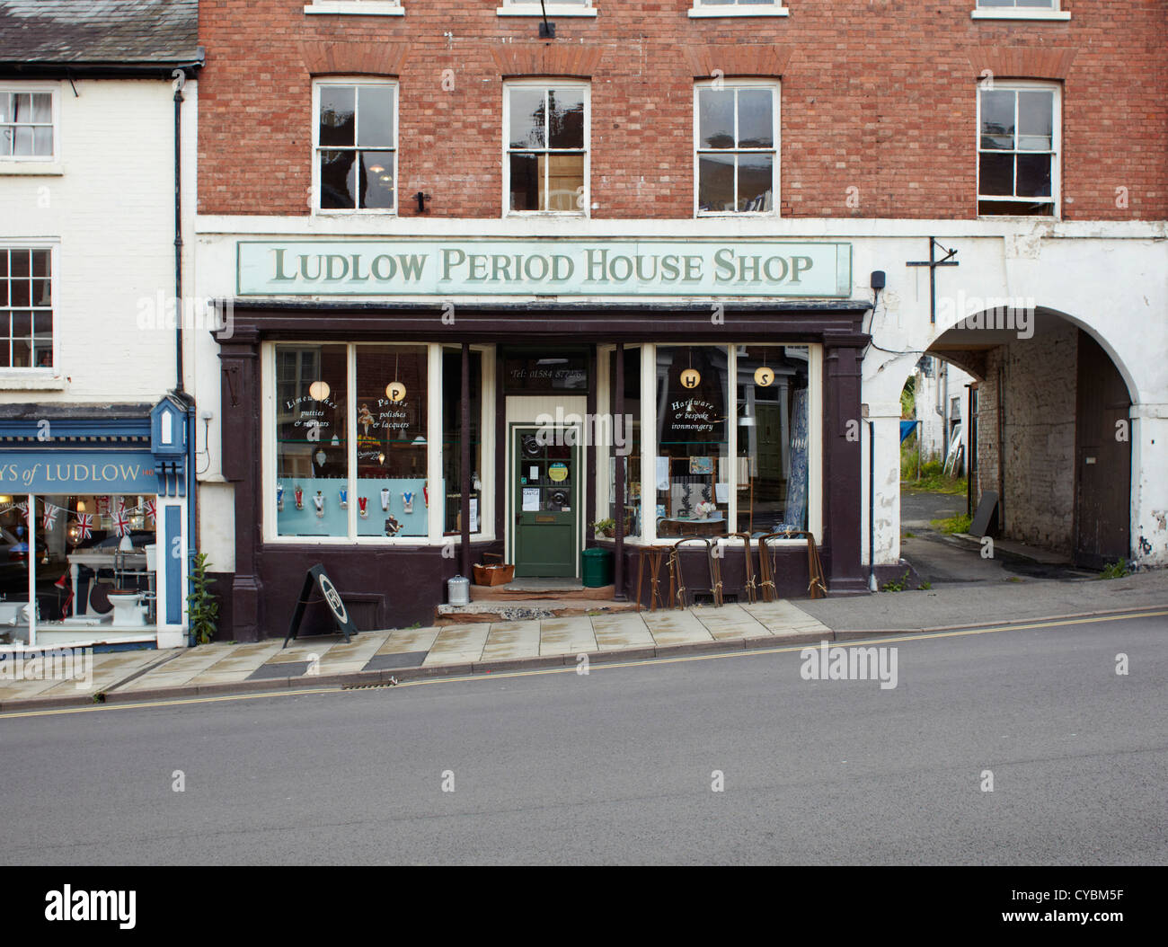 Period house hi-res stock photography and images - Alamy