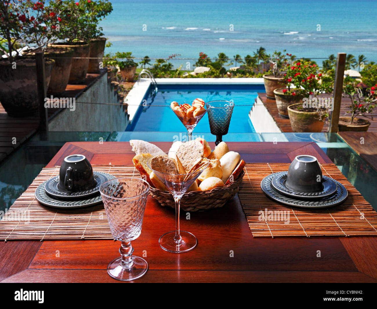 Breakfast on the beach Stock Photo - Alamy