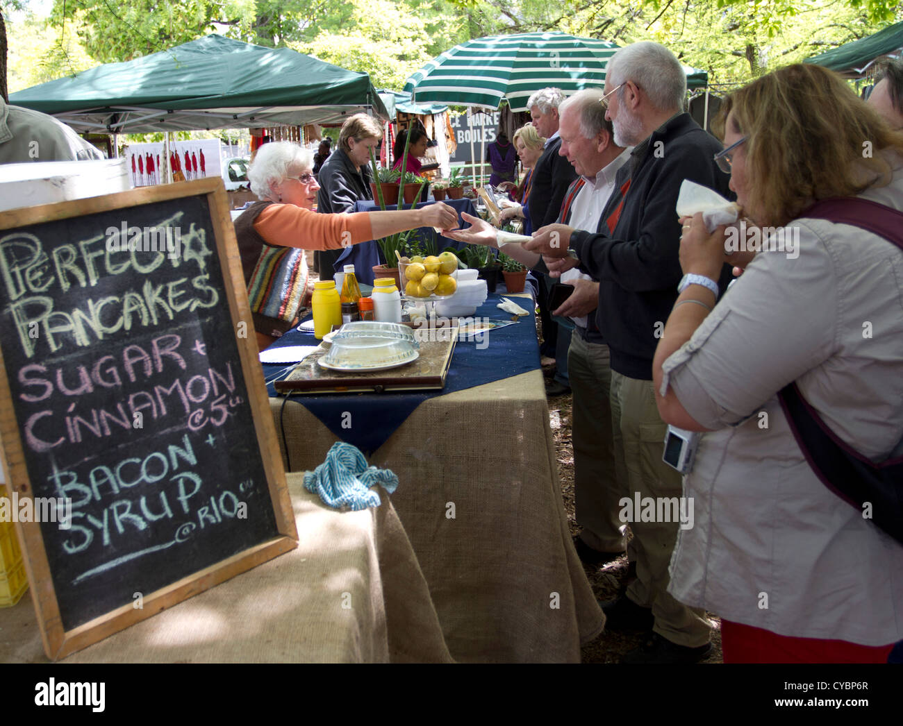 Market village fair hi-res stock photography and images - Alamy