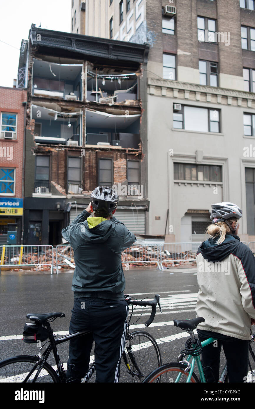 The facade of a building in Chelsea in New York is torn off during ...