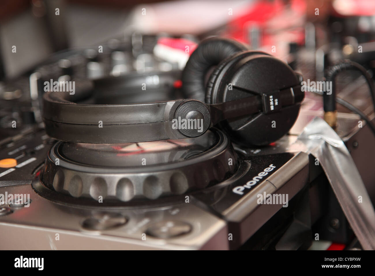 Dj Decks Stock Photos & Dj Decks Stock Images - Alamy