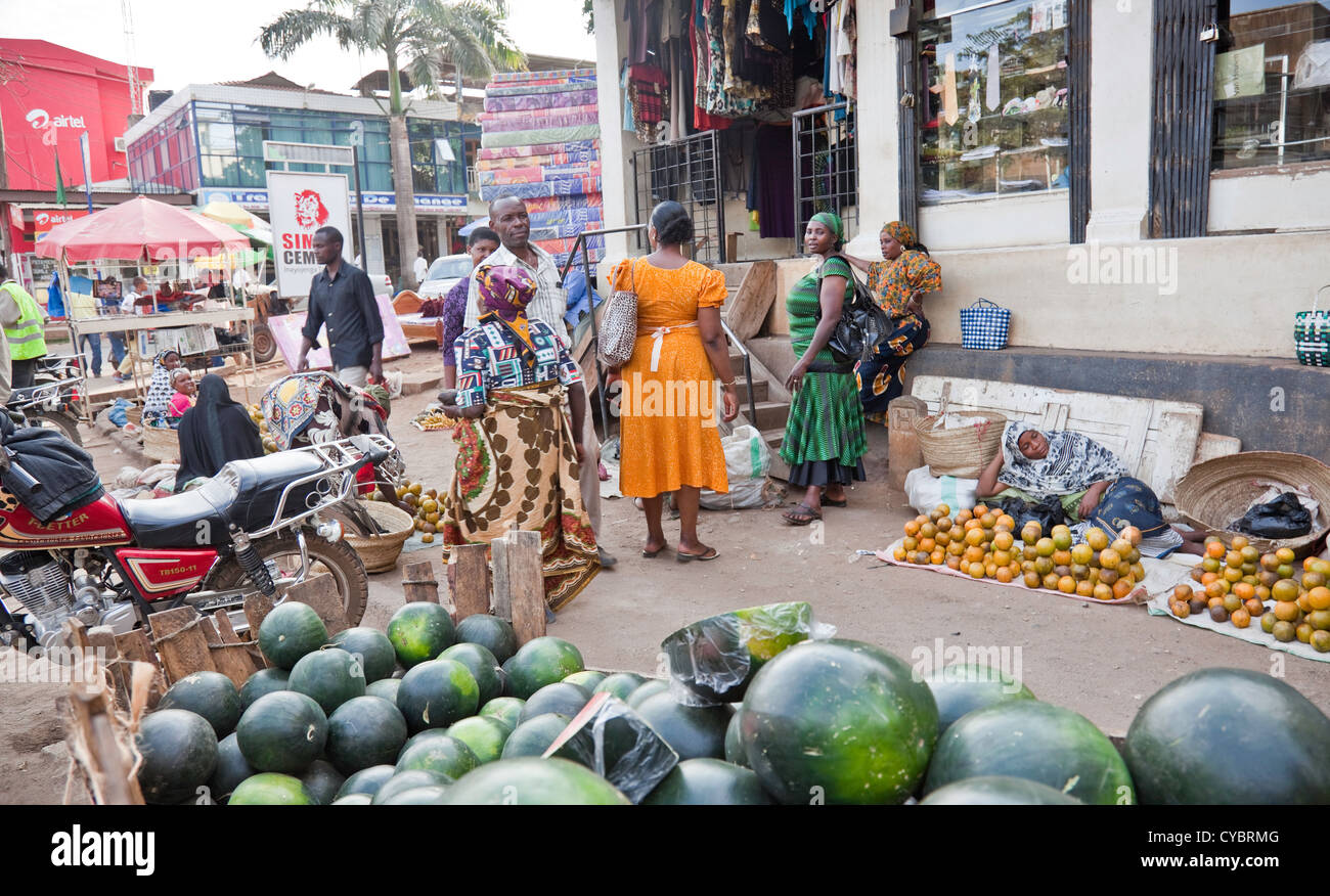 Outdoor fruit and vegetable market on the street of Moshi;Tanzania;East ...