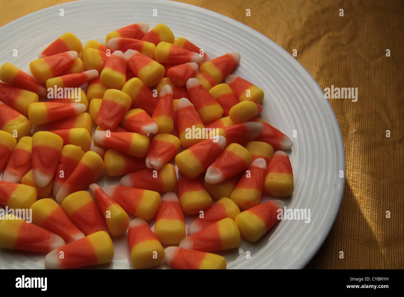 Candy corn hi-res stock photography and images - Alamy