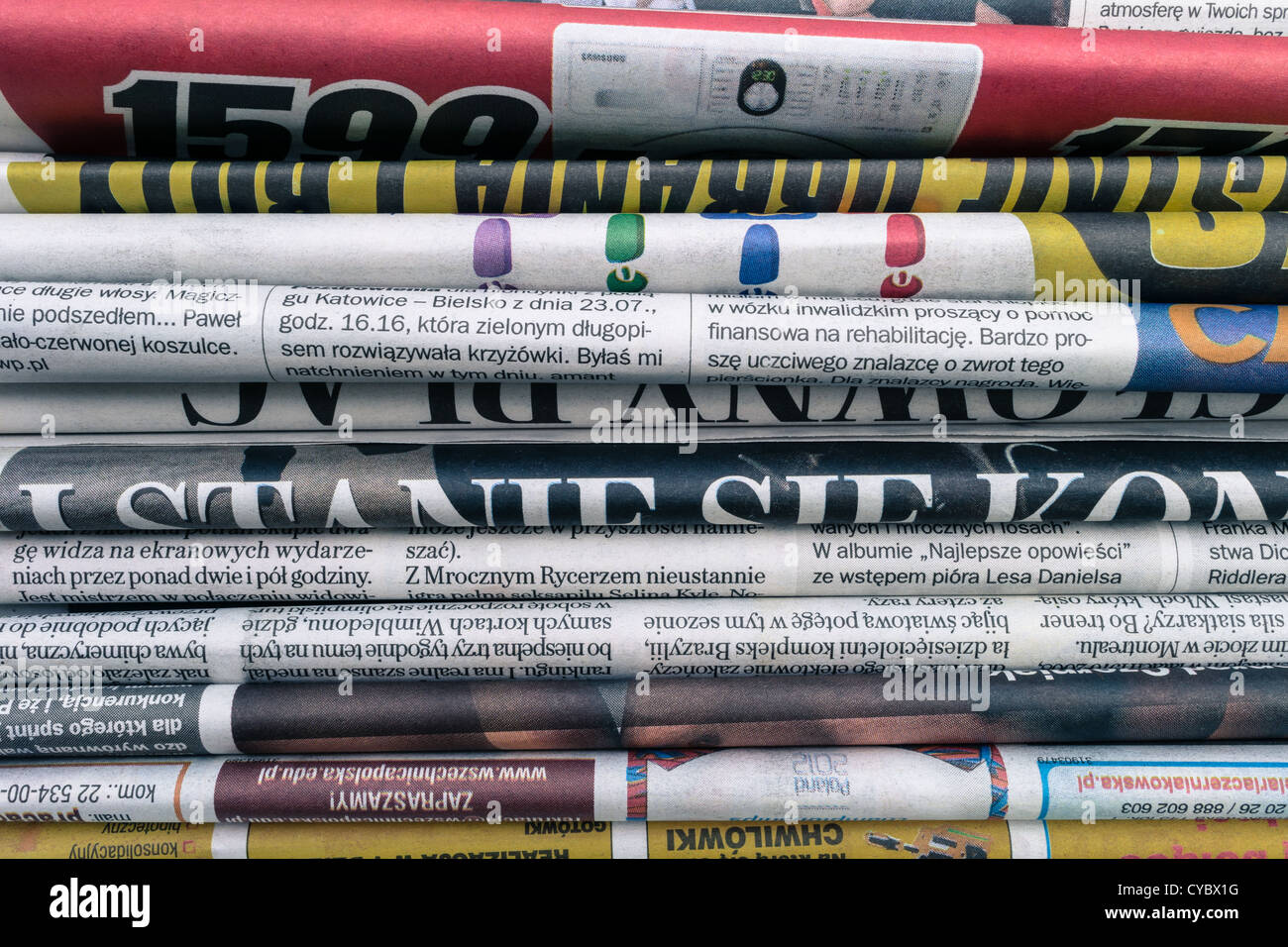 Tabloid paper hi-res stock photography and images - Alamy
