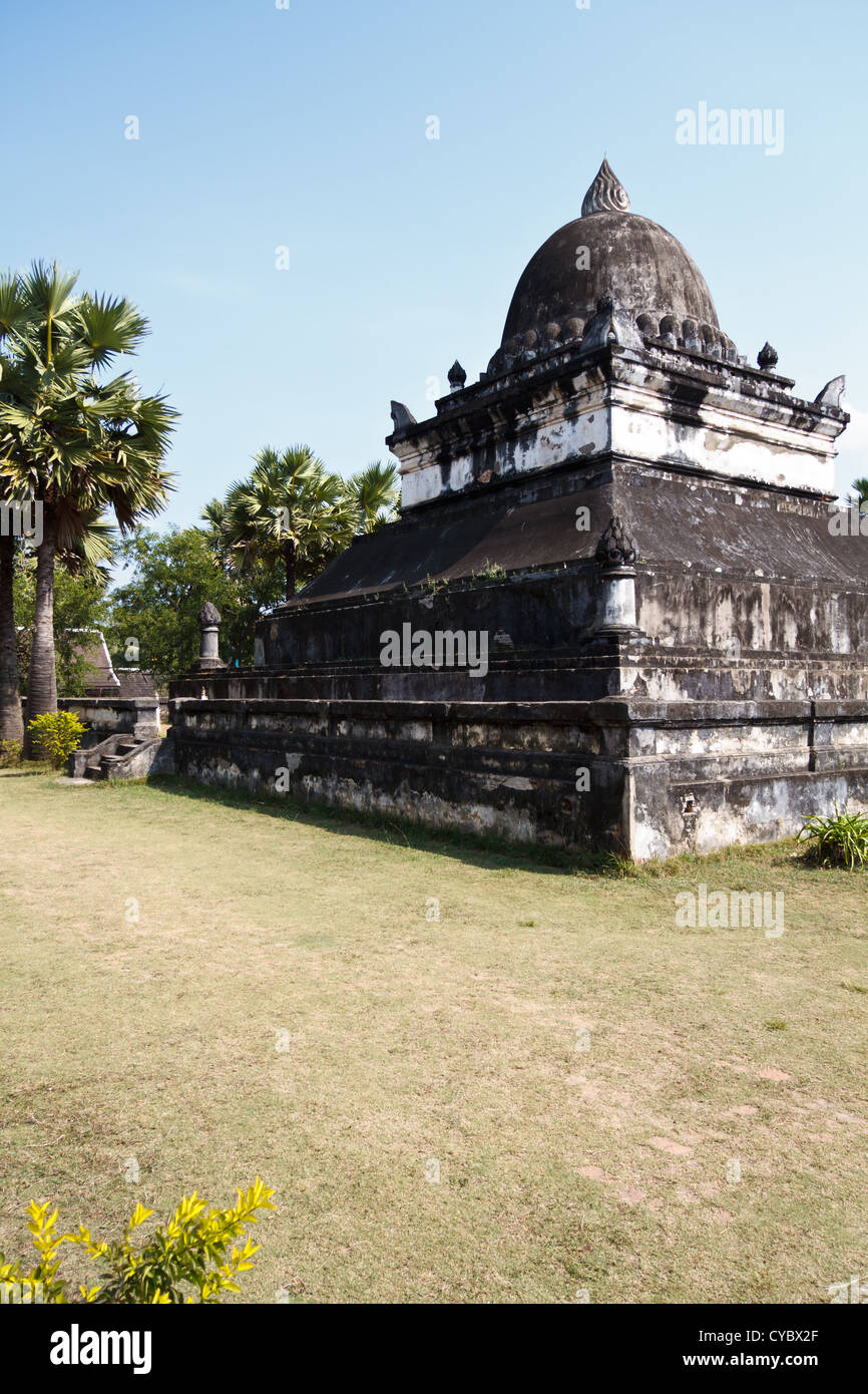 Stupa of the Temple Vat Aham in Luang Prabang, Laos Stock Photo - Alamy