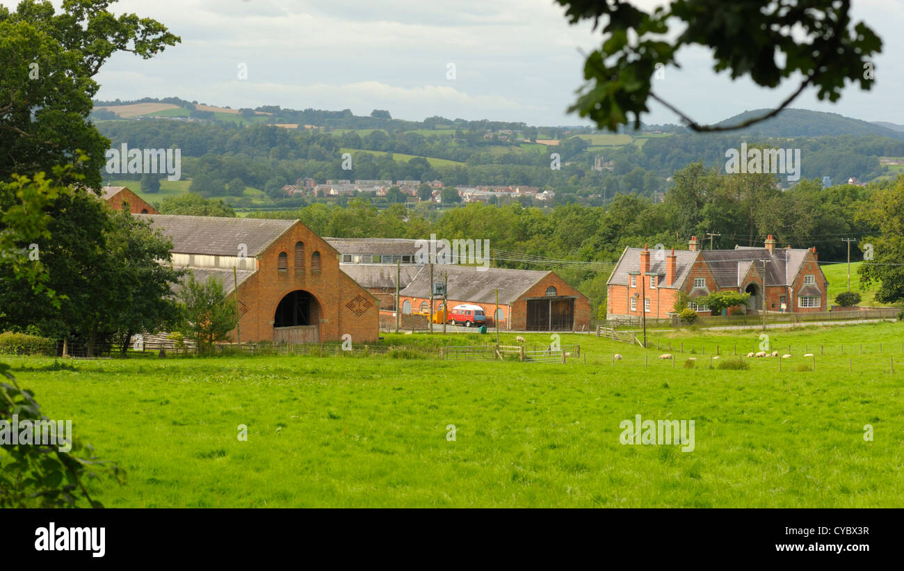 Model farm buildings hi-res stock photography and images - Alamy