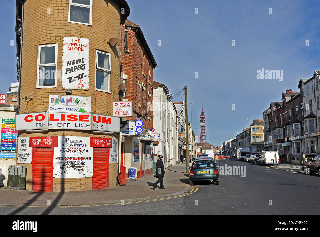 Empty corner shop hi-res stock photography and images - Alamy