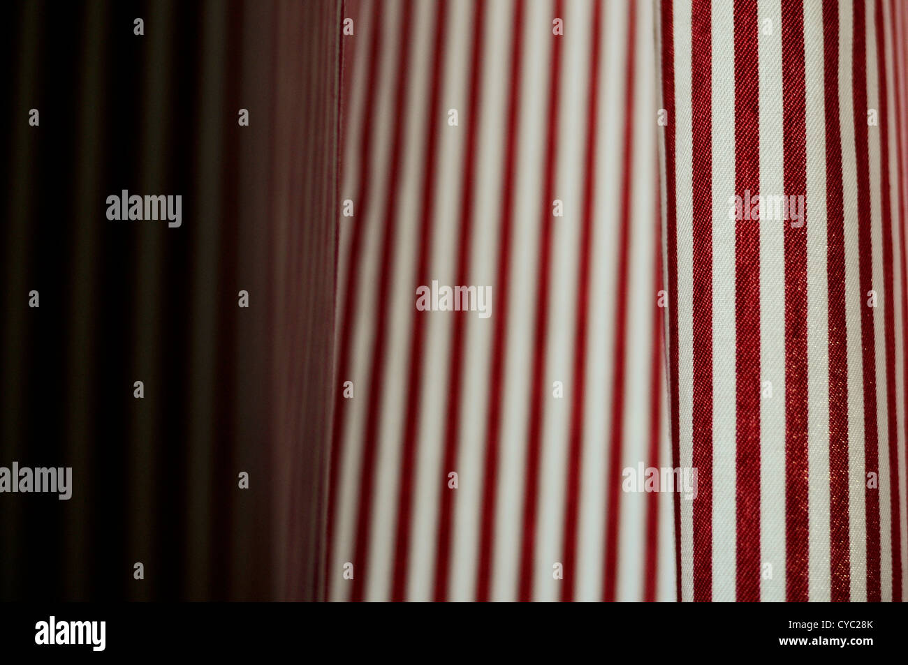 Vertical pattern hi-res stock photography and images - Alamy