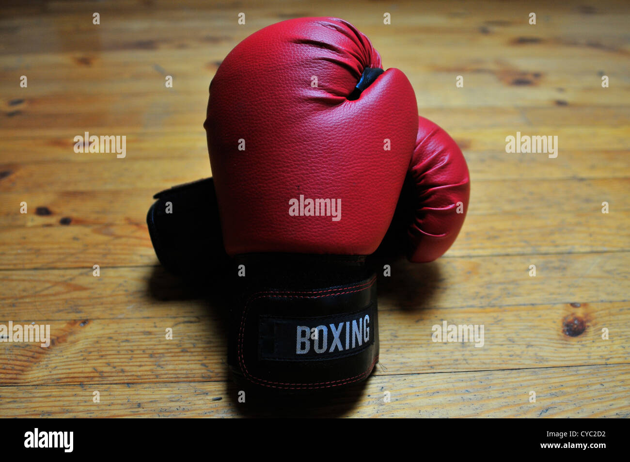 Boxing round hi-res stock photography and images - Alamy