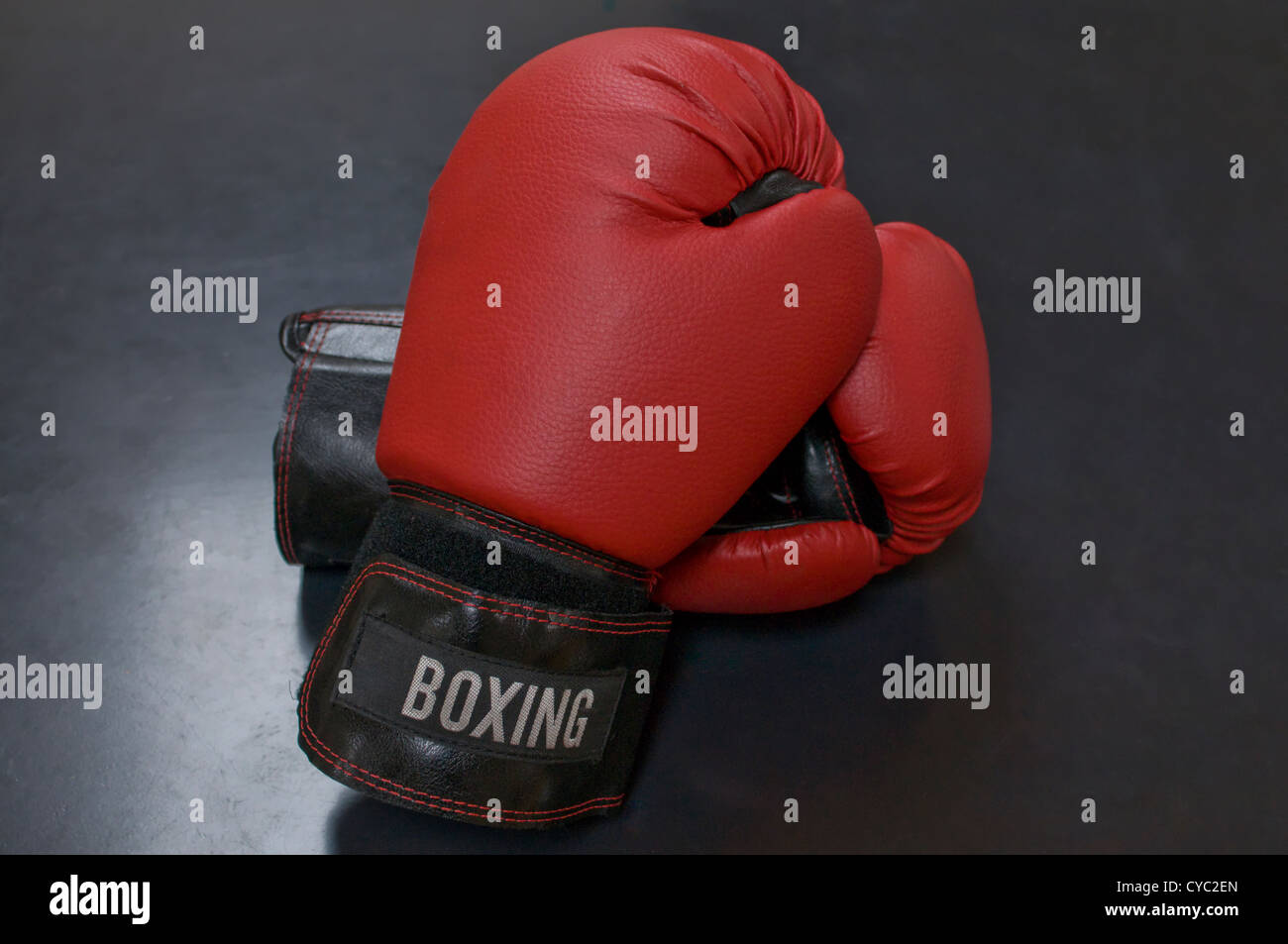 Boxing round hi-res stock photography and images - Alamy