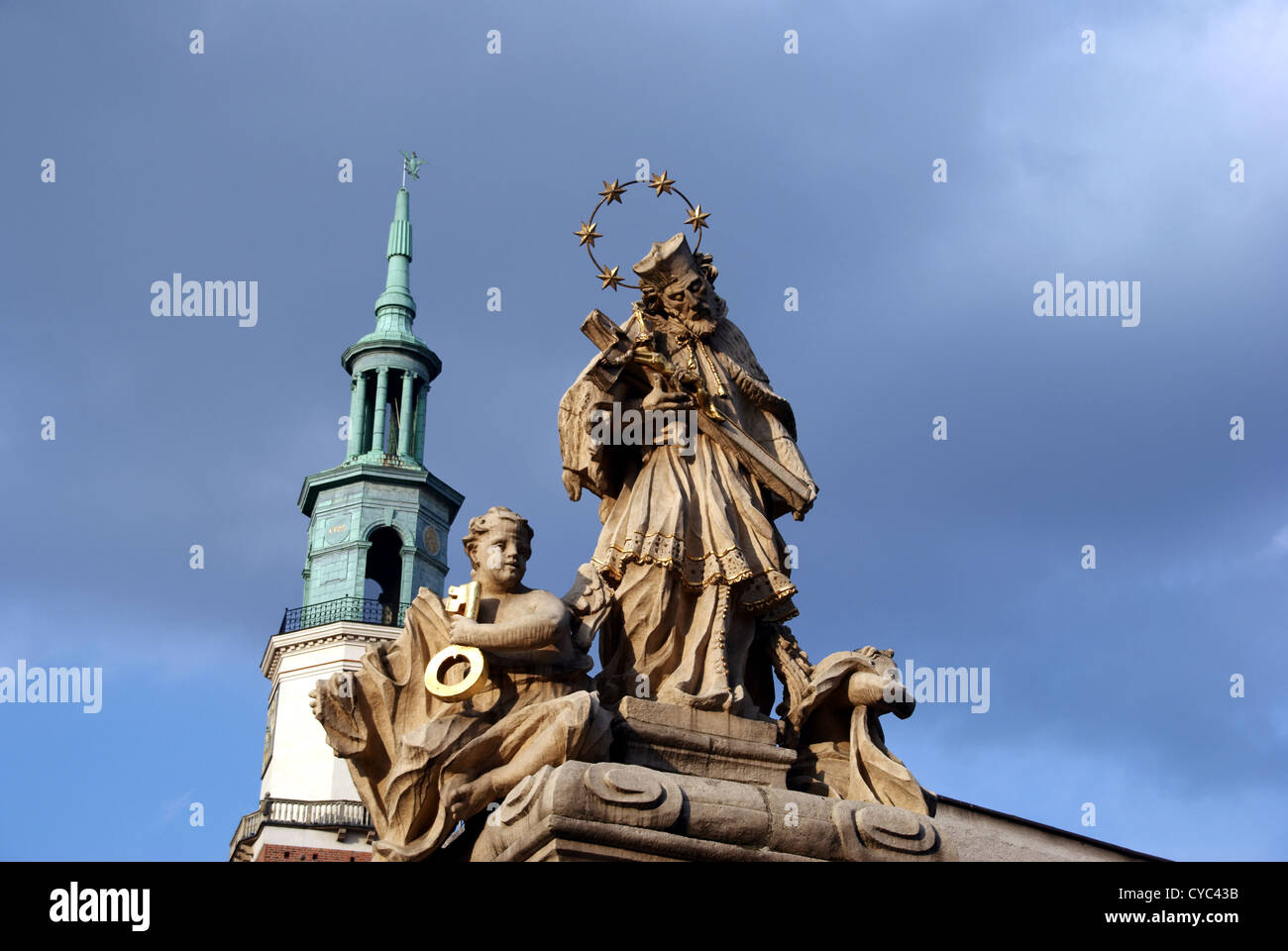 Monument of saint Jan Nepomucen, Tower of City Hall in Poznan Stock ...