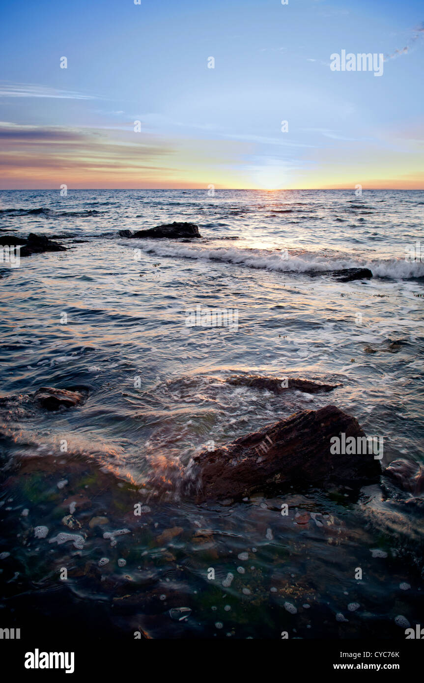 Ocean sunset colors hi-res stock photography and images - Alamy