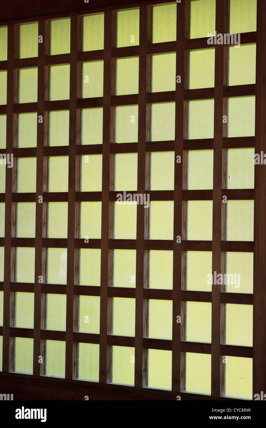Latticed windows hi-res stock photography and images - Alamy