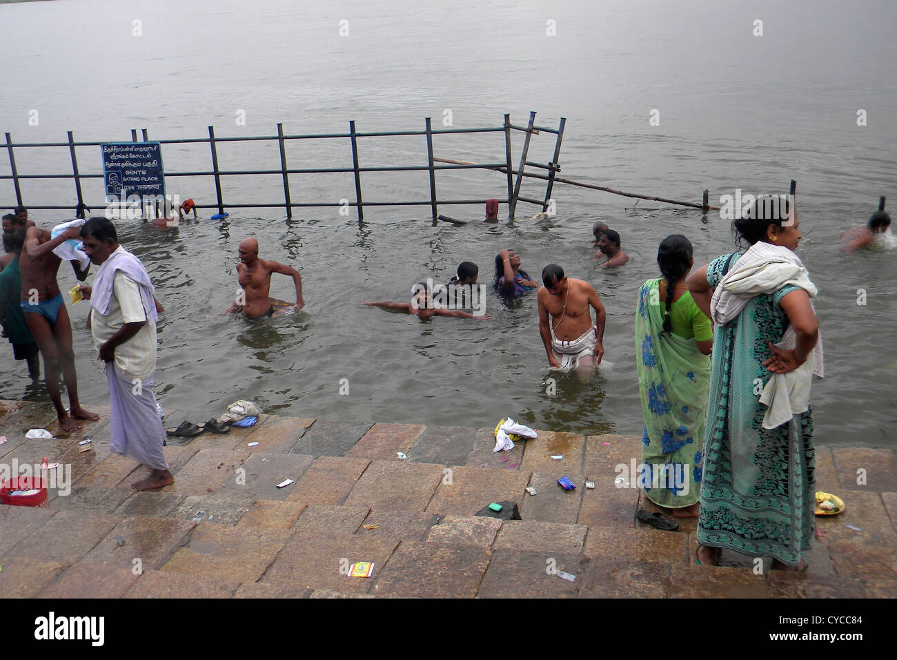 India, Tamil Nadu, Trichy, Srirangam temple, daily life and ritual on ...