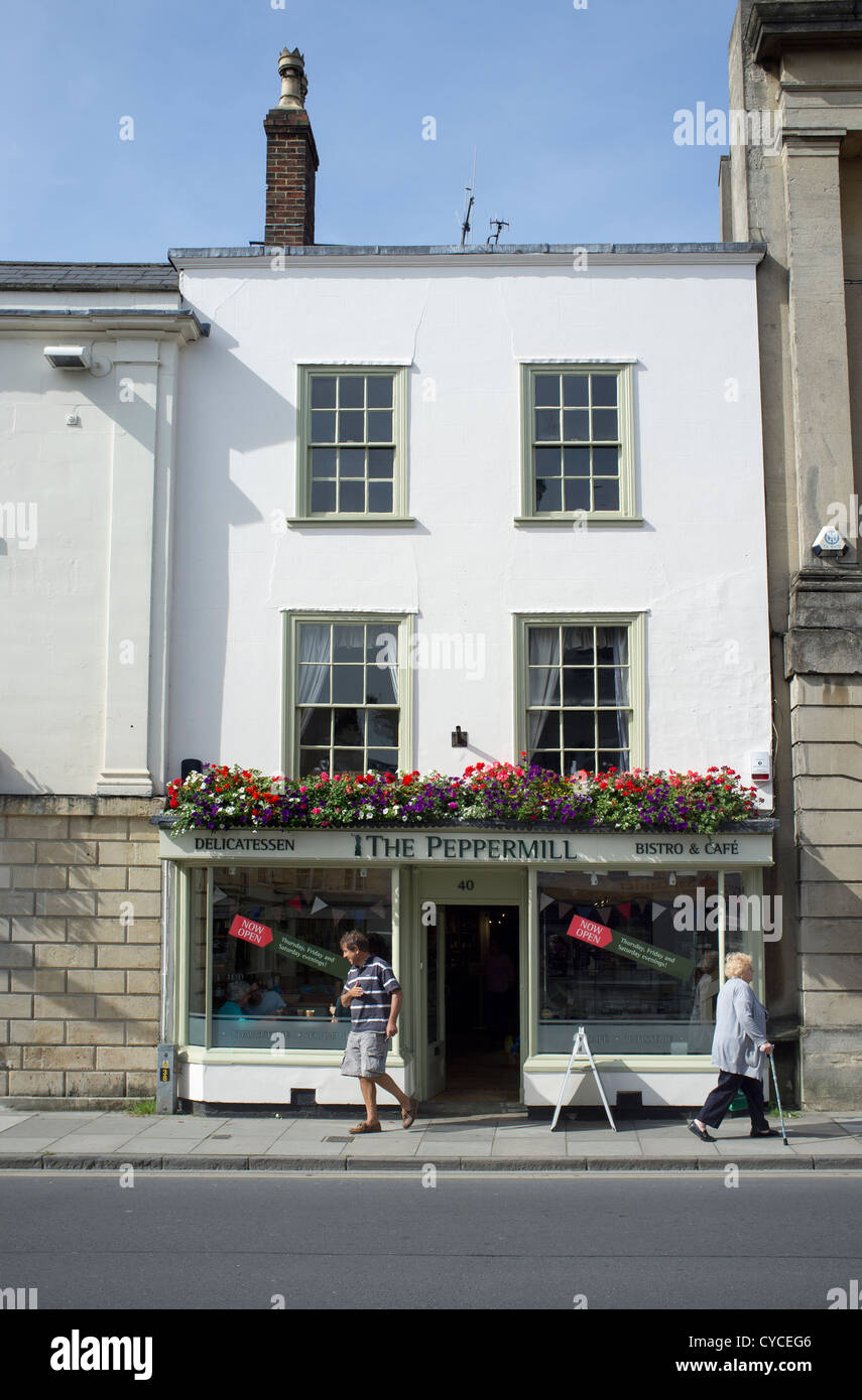 The Peppermill Bistro Cafe Devizes Stock Photo - Alamy