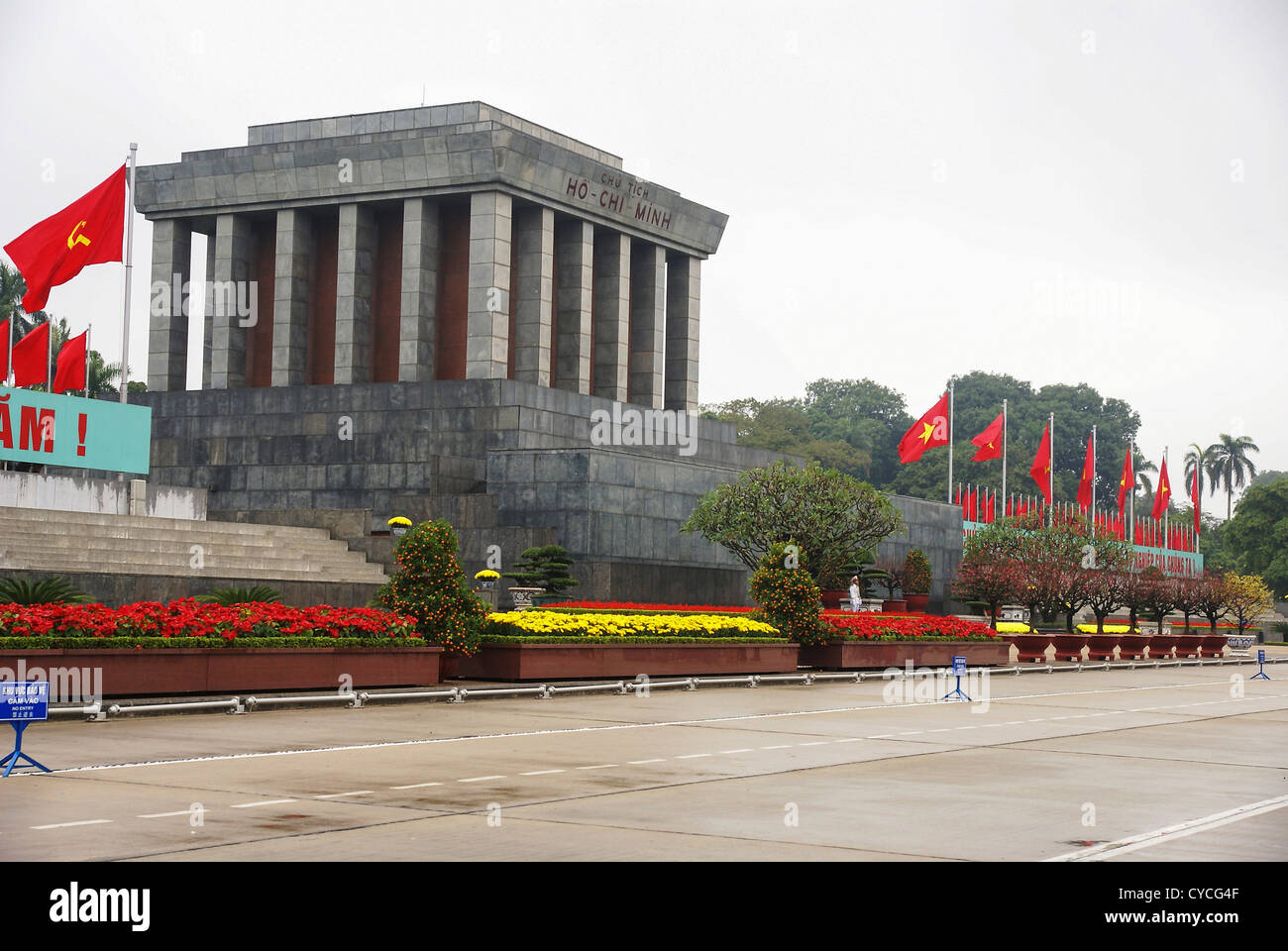 Ho Chi Minh Mausoleum, Ba Dinh Square, Hanoi, Vietnam Stock Photo - Alamy