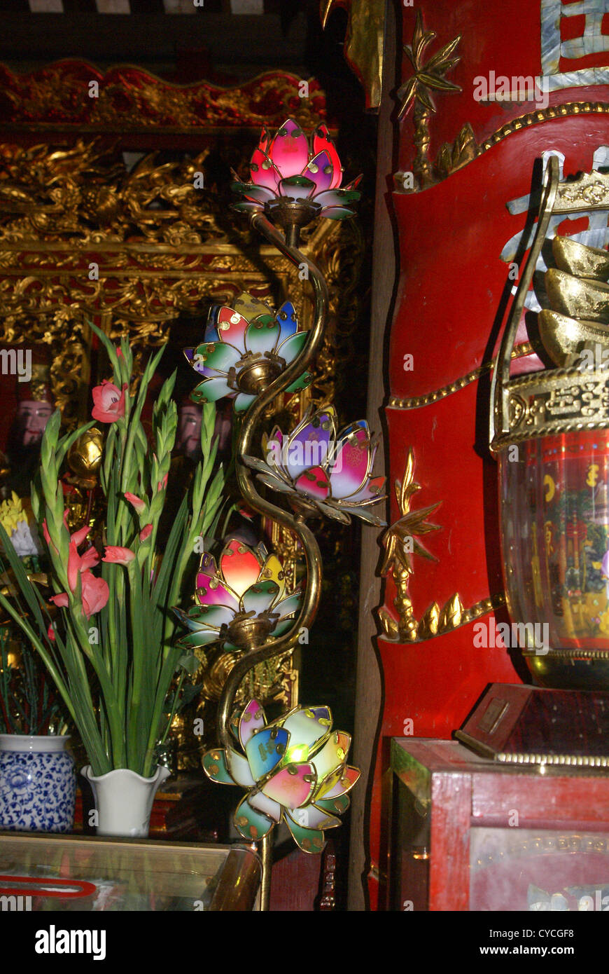 Vietnam interiors hi-res stock photography and images - Alamy