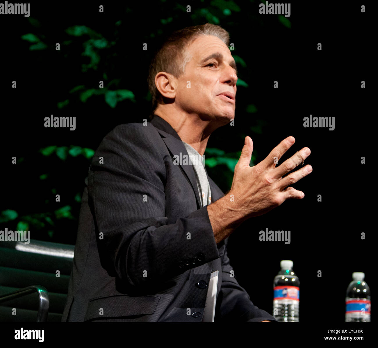 Tony danza hi-res stock photography and images - Alamy