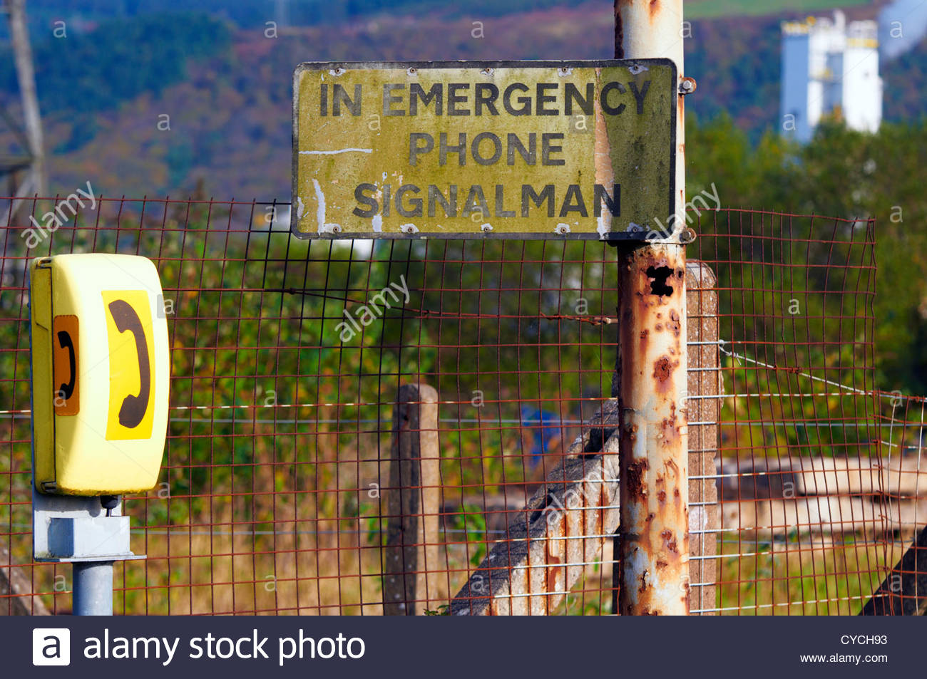 Emergency Railway Telephone Stock Photos & Emergency Railway Telephone ...