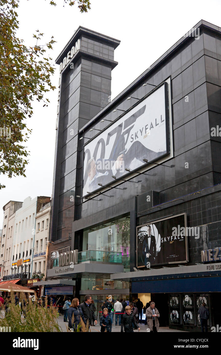 James bond skyfall film poster hi-res stock photography and images - Alamy