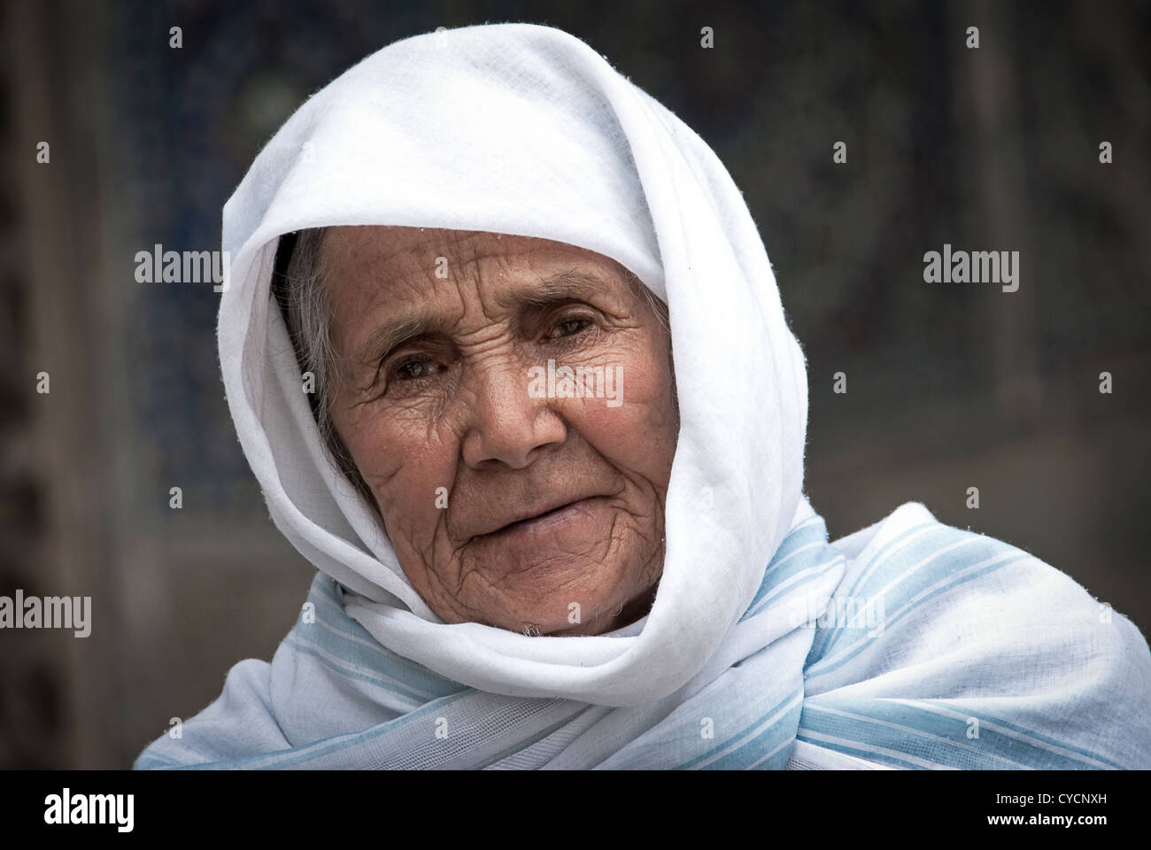 Uzbek veil hi-res stock photography and images - Alamy