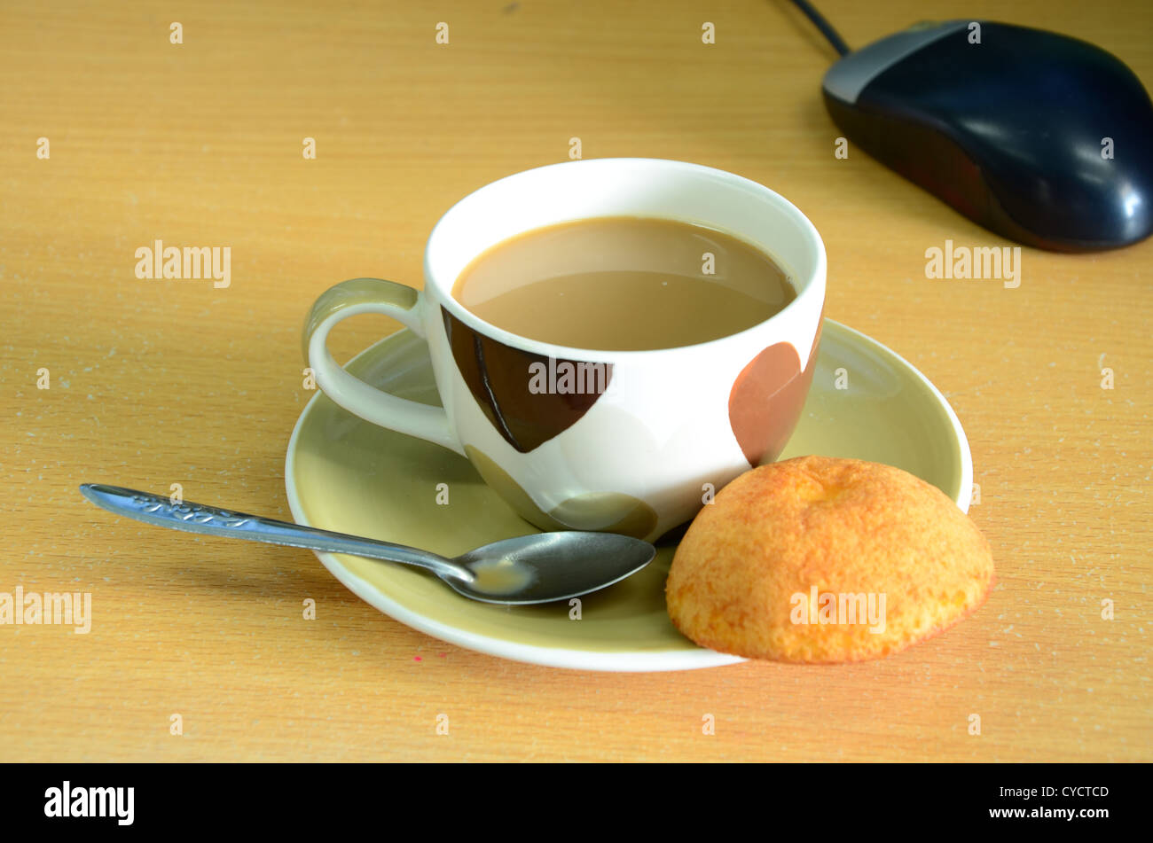 Coffee, lunch at work Stock Photo - Alamy