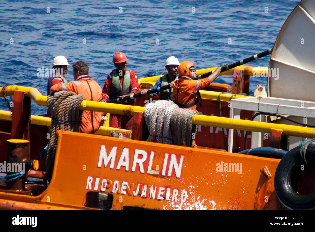 Seismic ship hi-res stock photography and images - Alamy