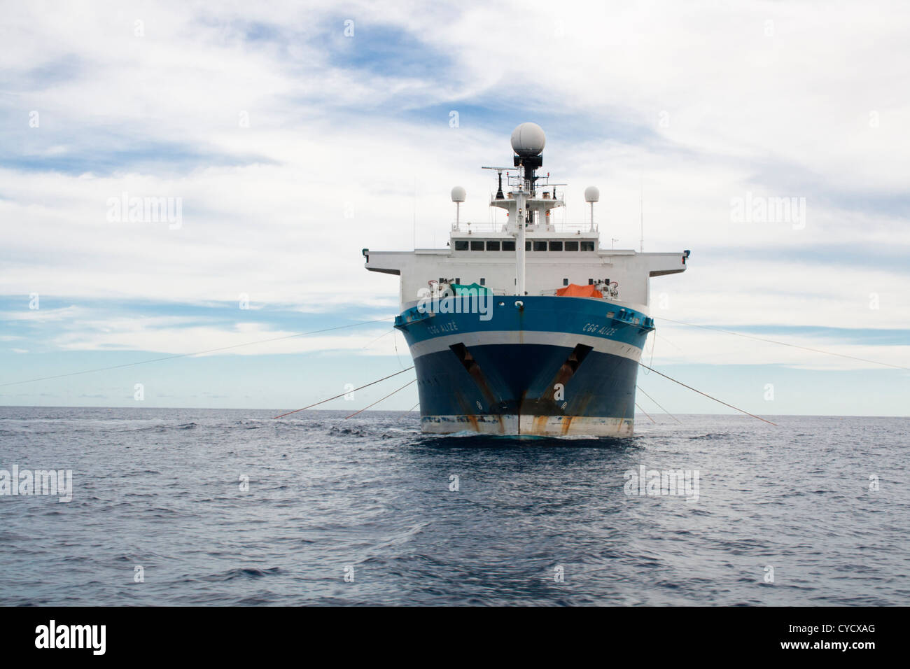 CGG Alizé seismic vessel towing streamers seismic cables looking for ...
