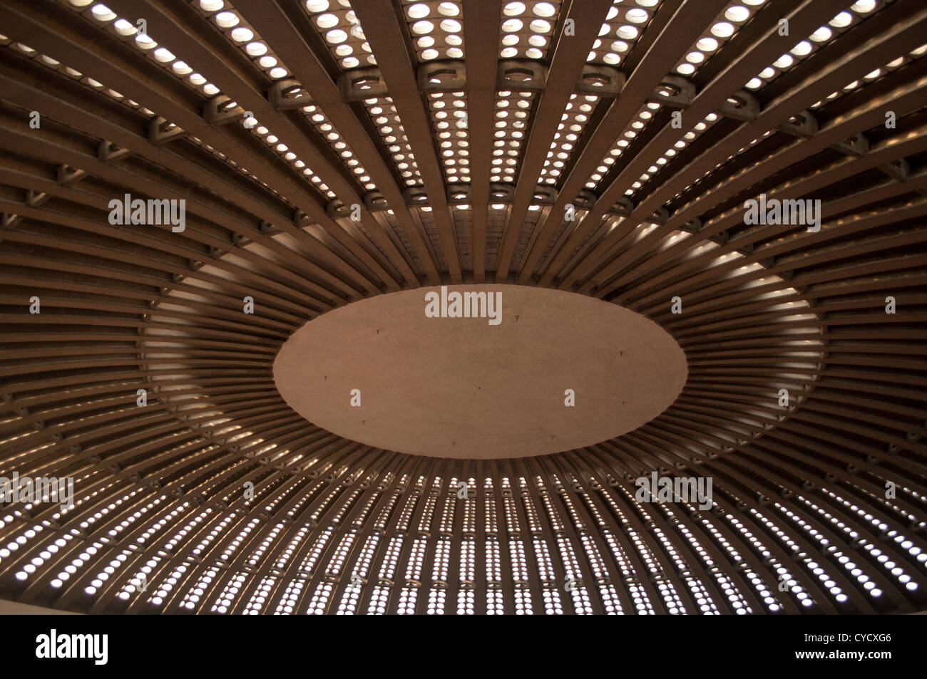 Big roof architecture hi-res stock photography and images - Alamy