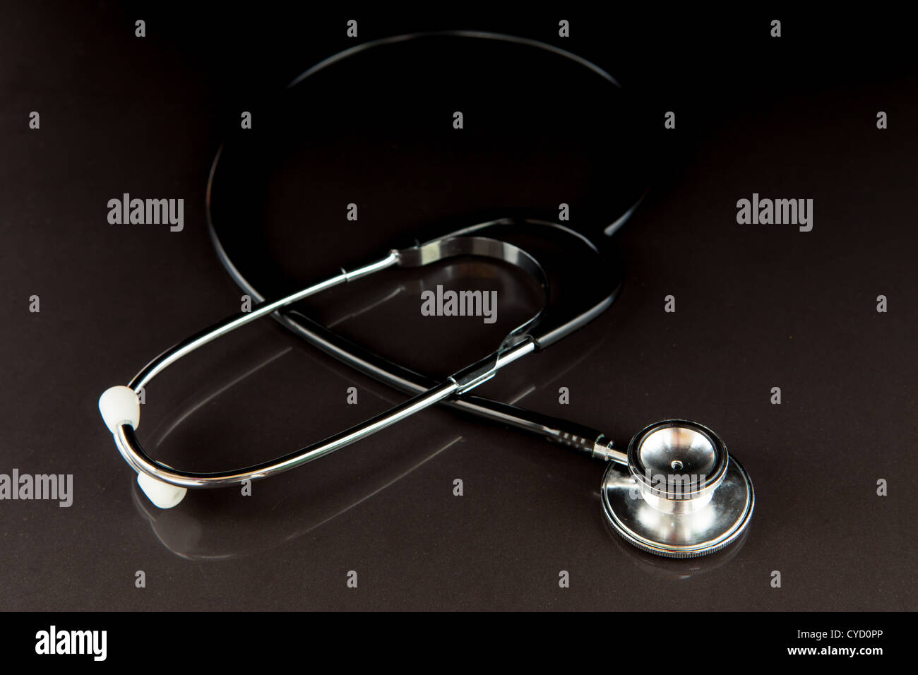 Black stethoscope hi-res stock photography and images - Alamy