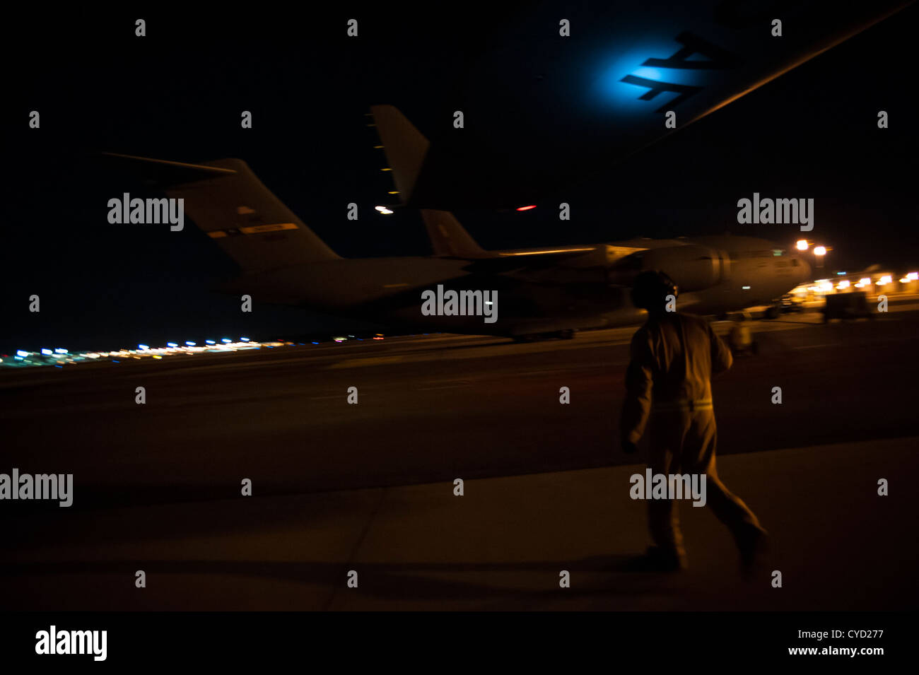 Airmen conduct night operations at Joint Base McGuire-Dix-Lakehurst and ...