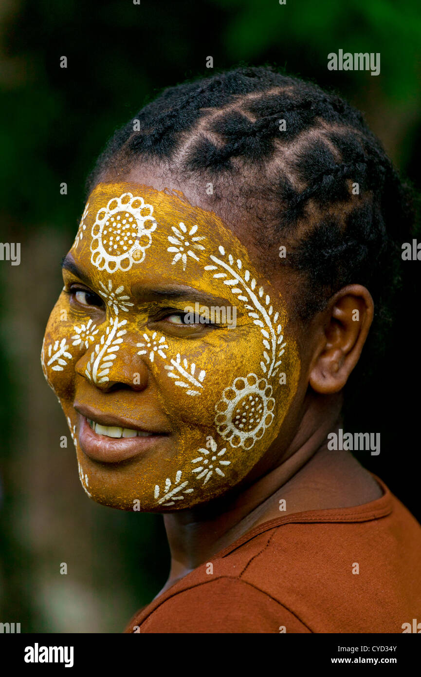 Traditional Mask, Island Of Nosy Be, Madagascar Stock Photo - Alamy
