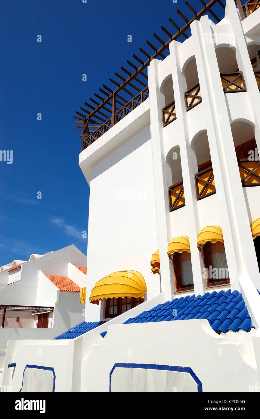 Hotel building terrace balcony hi-res stock photography and images - Alamy