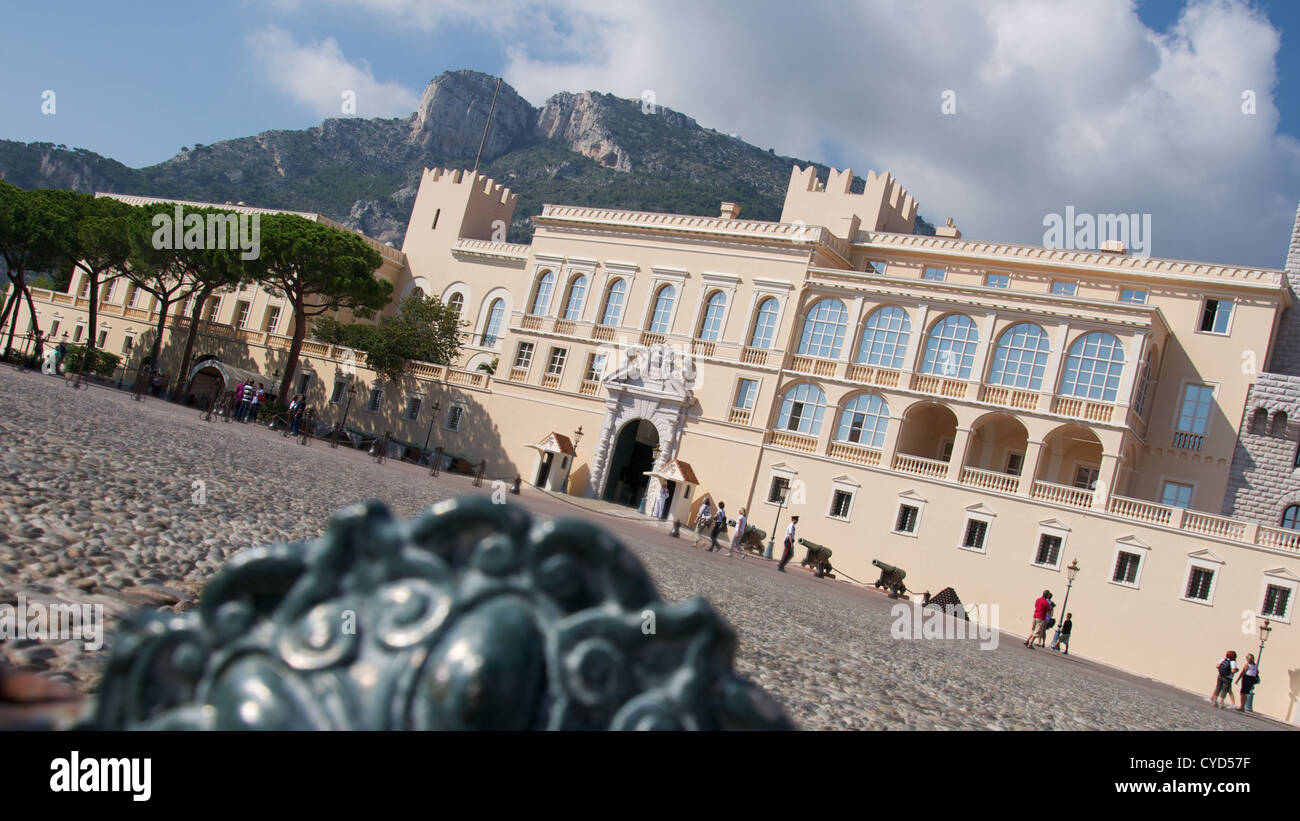 Princes palace monaco official hi-res stock photography and images - Alamy