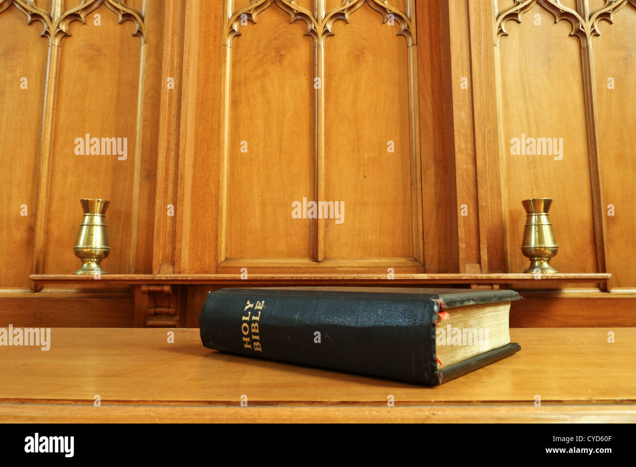 Traditional old Bible in wooden chapel Stock Photo - Alamy