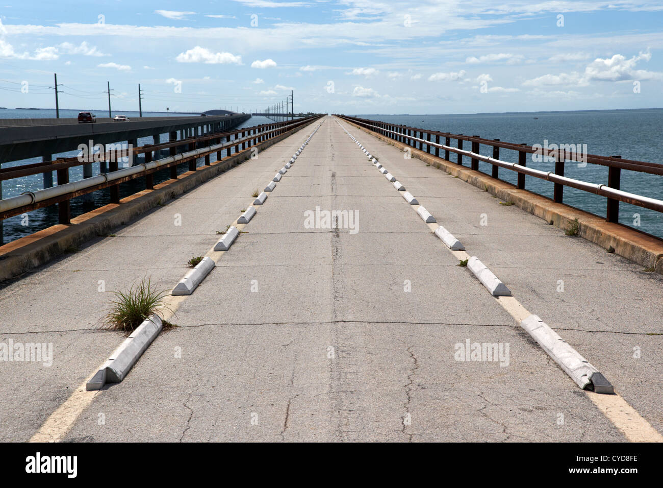 old seven mile bridge in marathon in the florida keys Stock Photo - Alamy