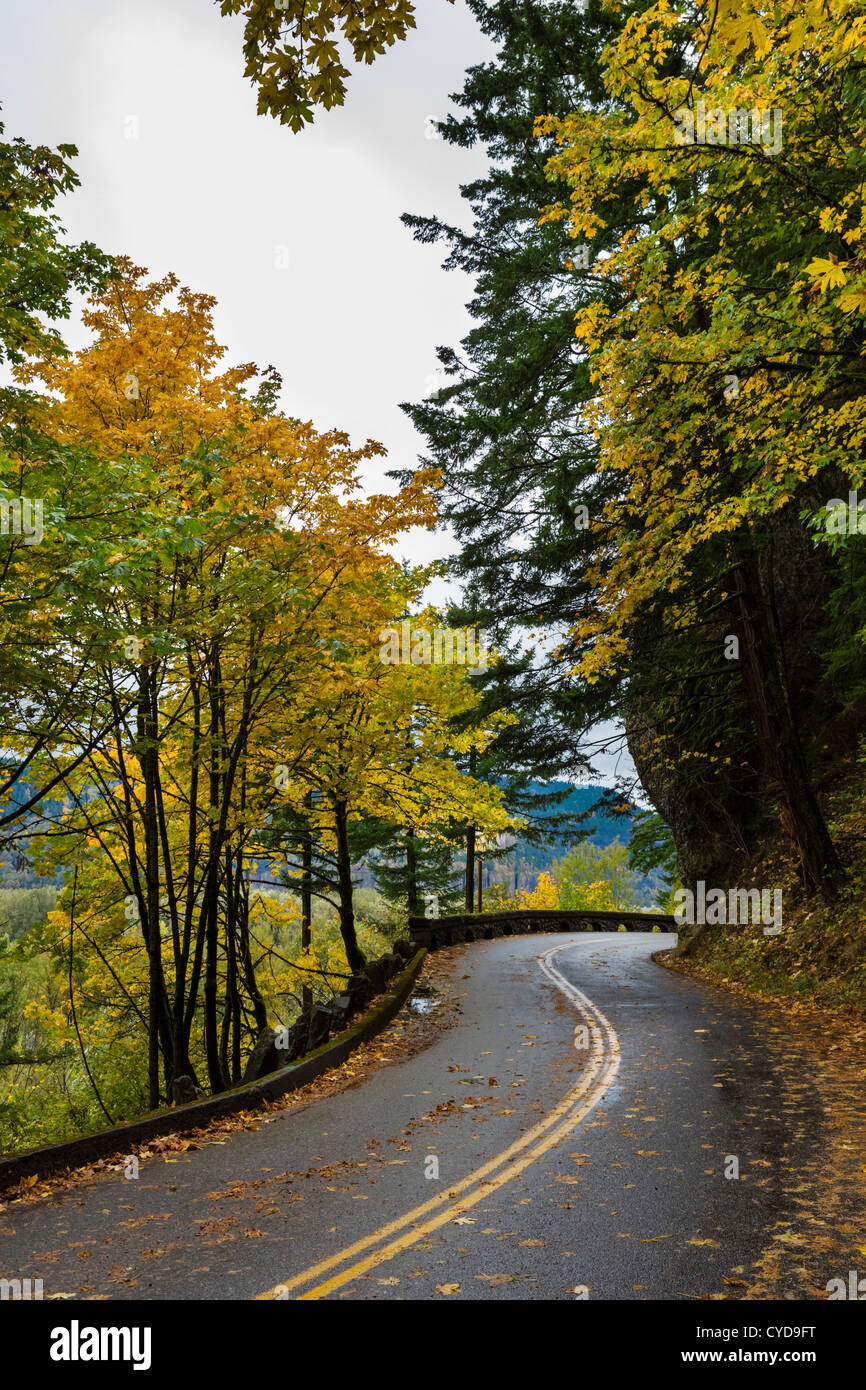 Columbia river highway scenic byway hi-res stock photography and images ...
