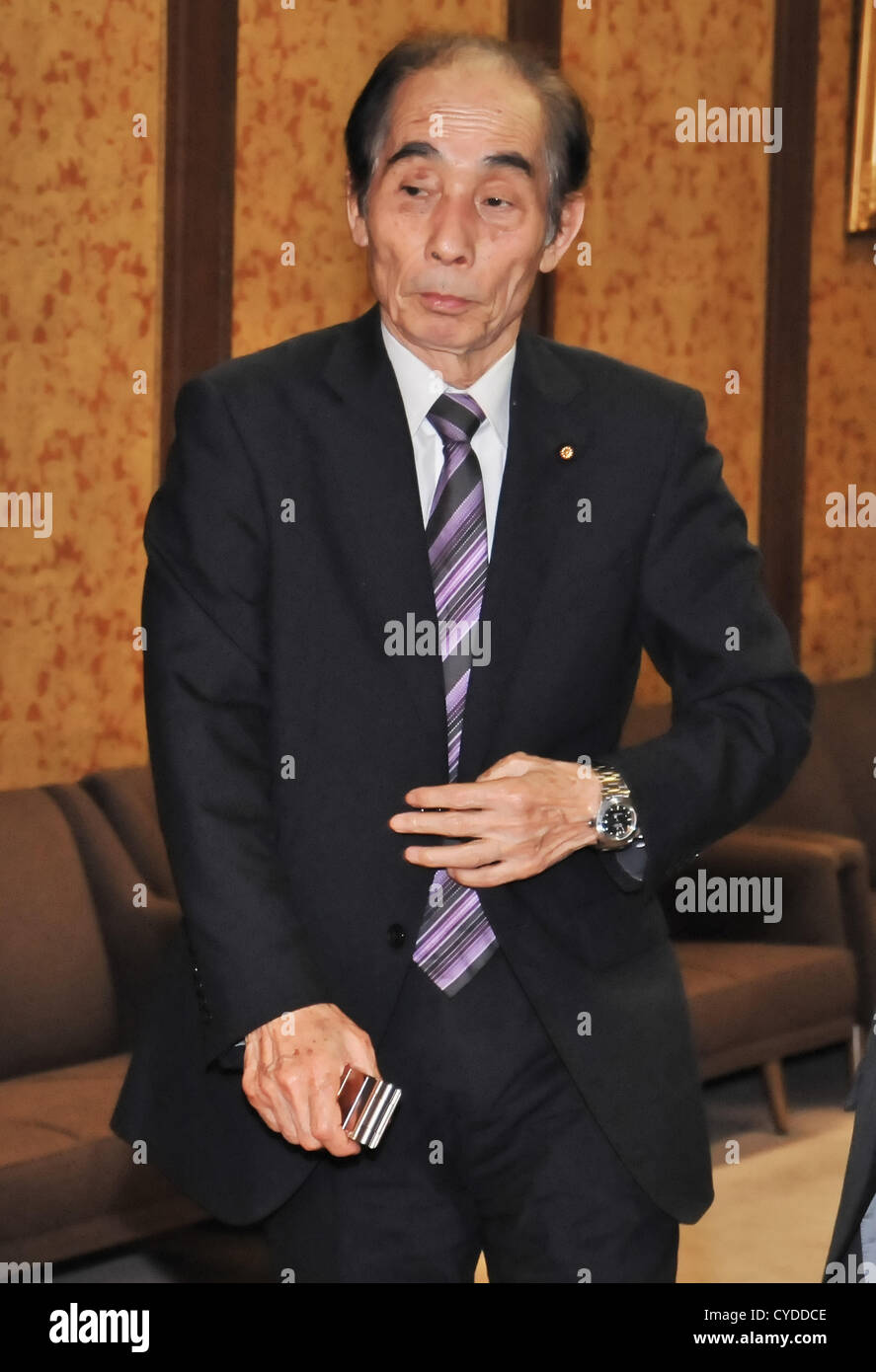 October 31, 2012, Tokyo, Japan - Azuma Koshiishi, secretary general of ...