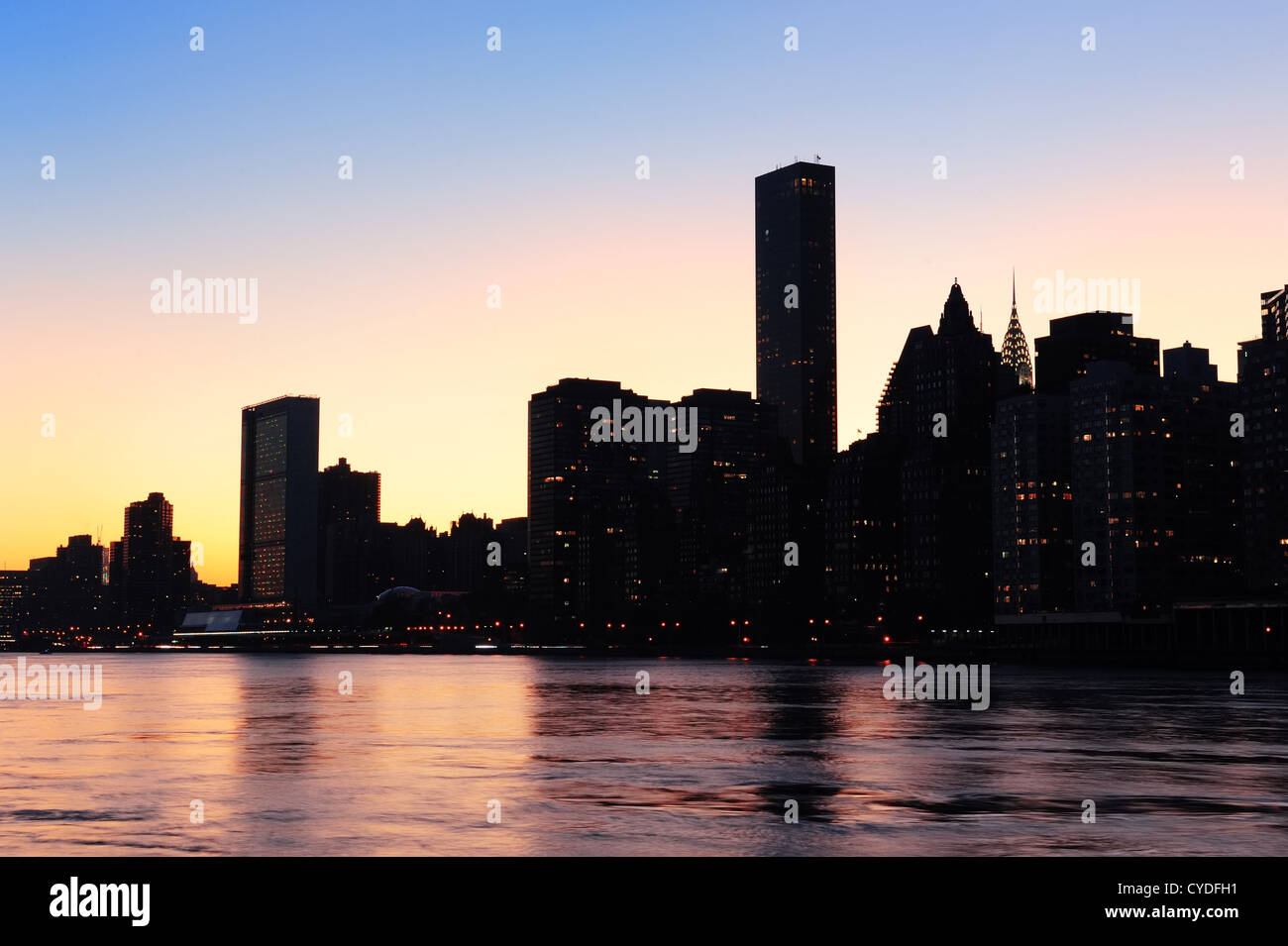 Midtown manhattan sunset hi-res stock photography and images - Alamy